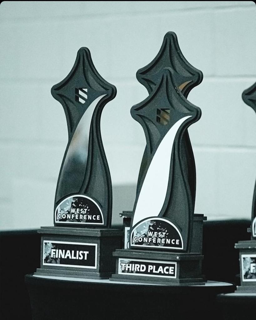 "Box Base" PREMIUM LINE – Multiform Awards